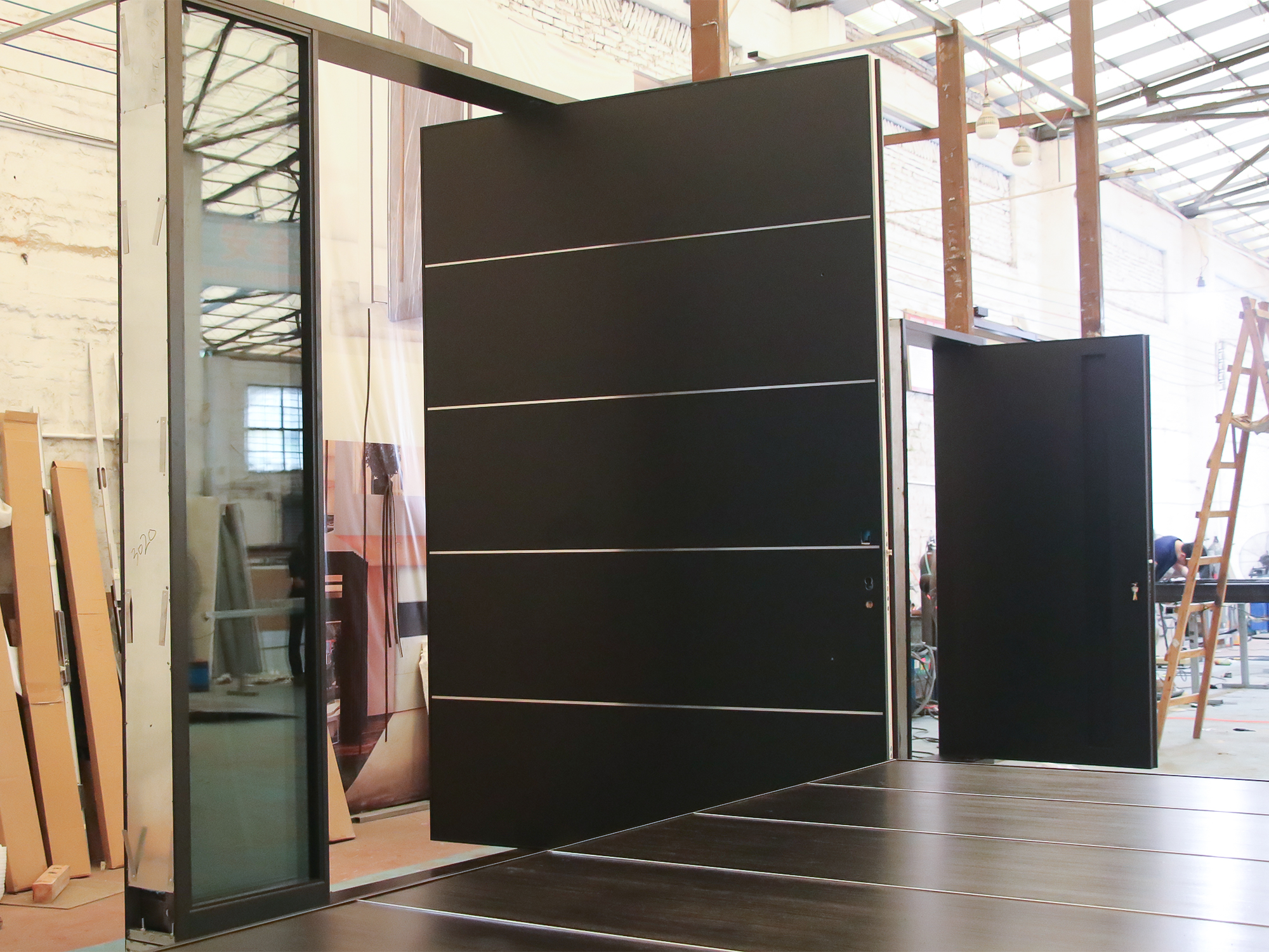 Pivot Door: The Ultimate Blend of Beauty and Functionality