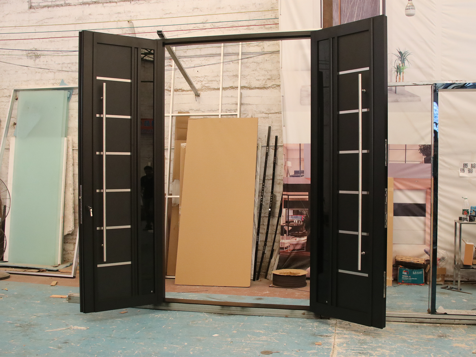 Double Door: Custom Aluminum and Stainless Steel Excellence
